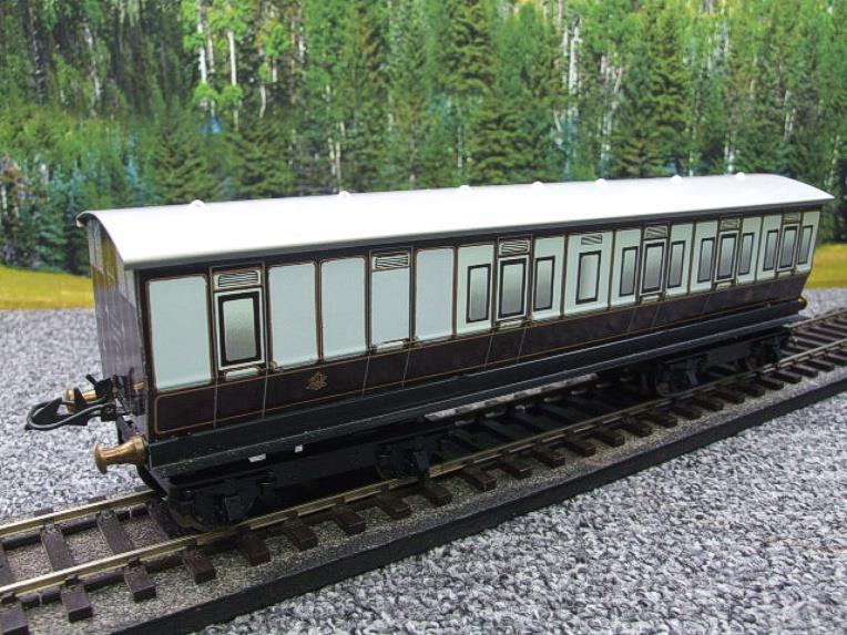 Highfield Models O Gauge LNWR Brake Composite Coach Boxed - J34273 ...