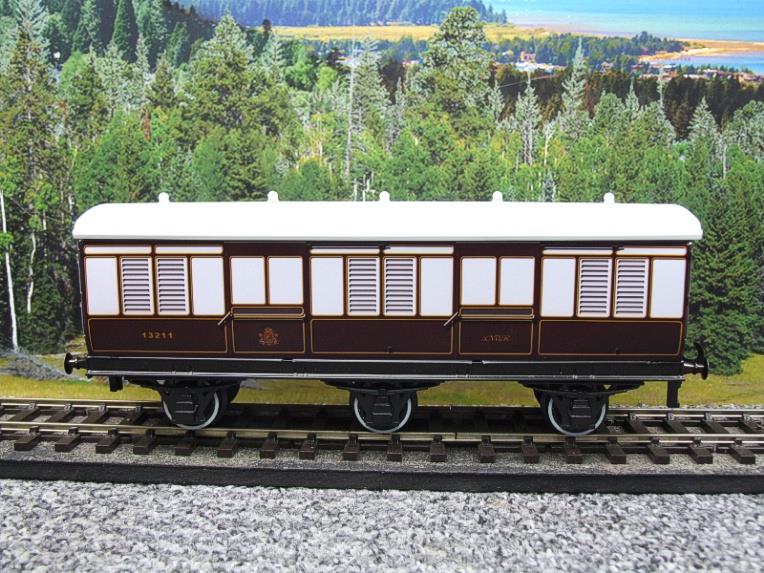 Darstaed O Gauge LNWR Six Wheel Combination Truck Brake Coach R/N 13211 ...